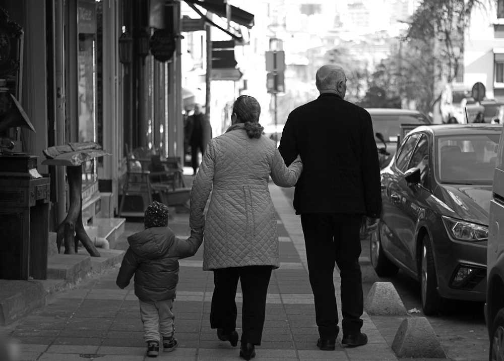 When different generations come together, everybody wins - ELM Magazine